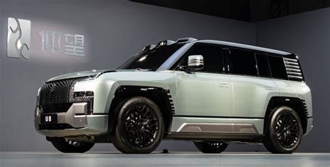 ชมวีดีโอรถไฟฟ้า Byd Yangwang U8 สายลุยอวดสมรรถนะ Autodeft ข่าว