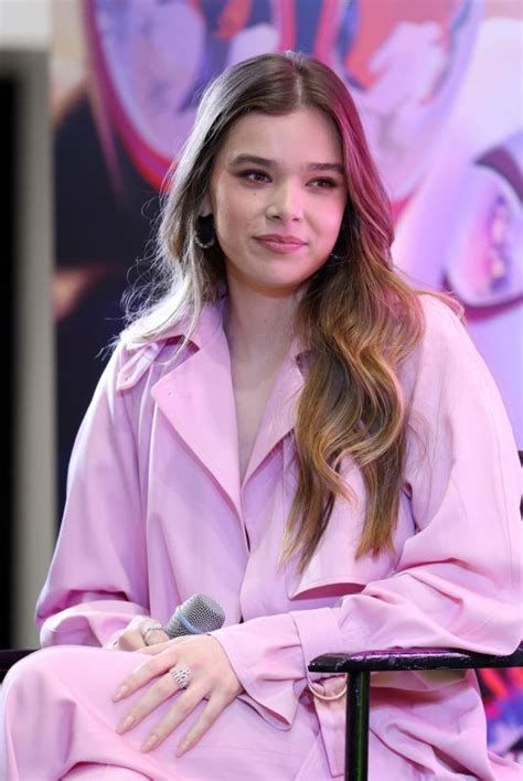Hailee Steinfeld Page 2 Hawtcelebs
