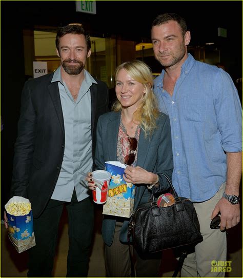 Jessica Alba And Hugh Jackman Escape From Planet Earth Los Angeles Premiere Photo 2803258