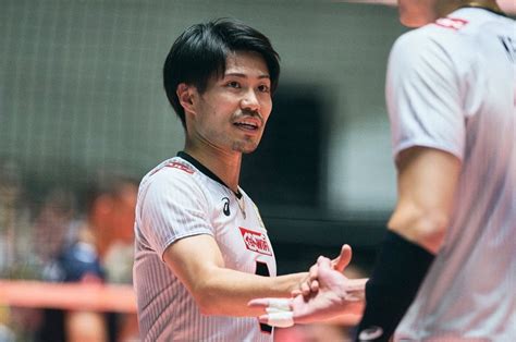 「ご飯も食べずすごい落ち込み方でした」セッター関田誠大の心を解きほぐした 同い年”山内晶大の誘い「西田と一緒に大浴場で」 バレーボール日本代表 Number Web ナンバー
