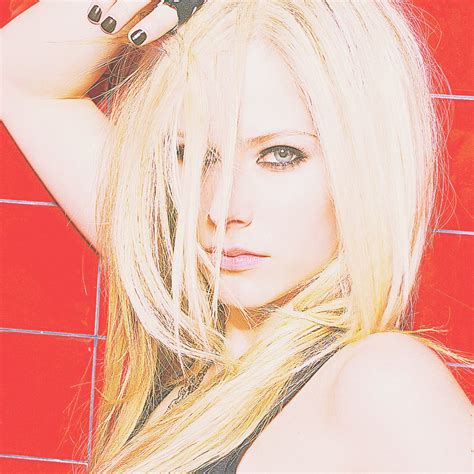 Avril Lavigne Photoshoot The Best Damn Thing