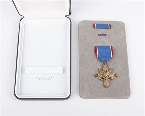 U S Army Distinguished Service Cross Medal M1 Militaria