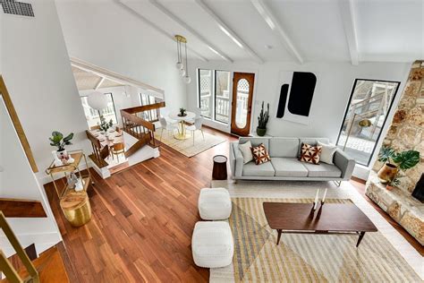 Living Room Split Level Homes Design