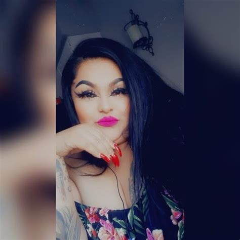 Iris Vargas Unchained Connections