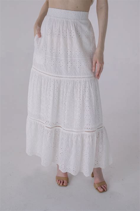 Ivory Tiered Eyelet Skirt Solitaire
