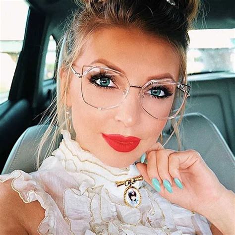 Fashionable Spectacles Frames For Girls