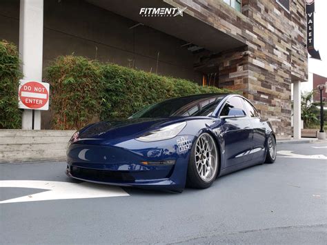2018 Tesla 3 Long Range With 19x95 Bbs Rgr And Toyo Tires 245x40 On