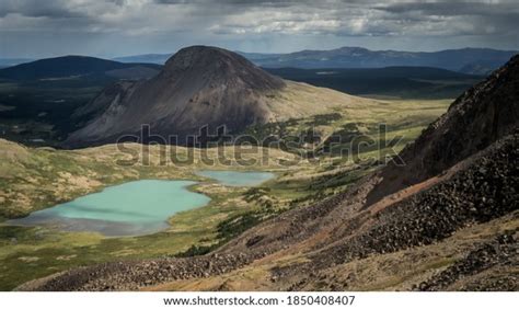 98 Imagens De Chilcotin Ranges Imagens Fotos Stock E Vetores Shutterstock