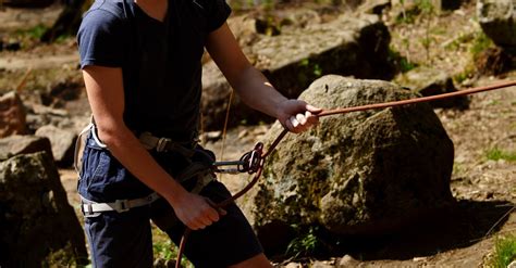 Vídeo Profissional Gratuito De Ação Adrenalina Alpinismo Alpinista Alpinista Masculino