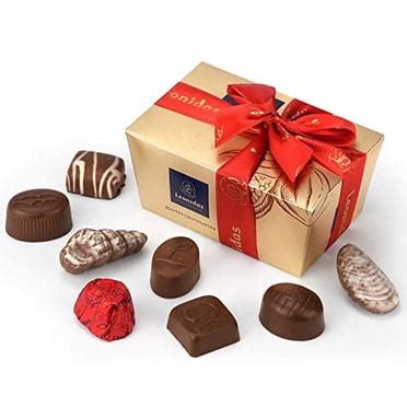 Washburn Holiday Premium Belgian Chocolate Filled Candy Holiday
