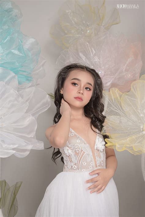 Annica Tamo Annica Tamo Of Manila Runway Republic