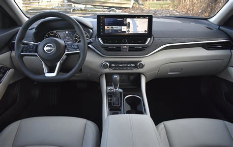2024 Nissan Altima 70 Interior Photos Us News