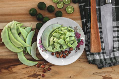 Bataw Bilder Durchsuchen 1 740 Archivfotos Vektorgrafiken Und Videos Adobe Stock