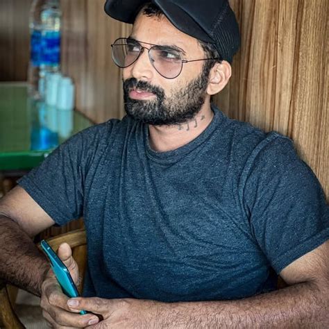 Dipin Dipin Dipin 88 • Threads Say More