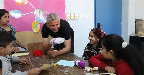 Small Hands Big Dreams Right To Play