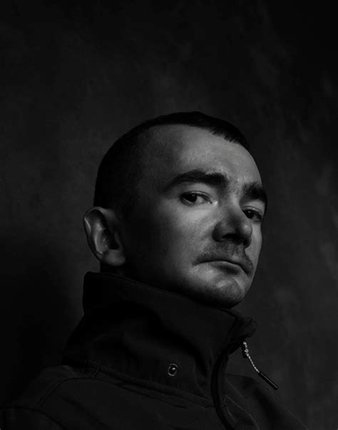 Draško Sikimić O Jednoj Knjizi Strane