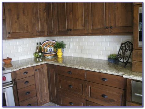 Cream Colored Subway Tile Backsplash Tiles Home Design Ideas Q7pqj6gn8z69917