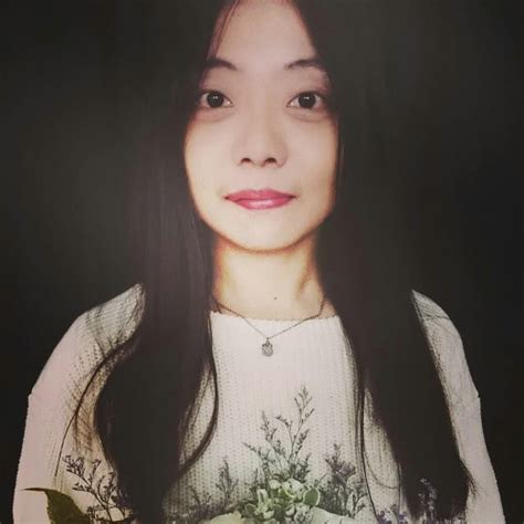 Violetko Violetvioletko • Threads Say More Violetko Violetvioletko • Threads Say More