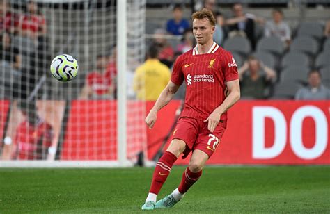 Sepp Van Den Berg Wants To Leave Liverpool Amid Bundesliga Interest Sportsview