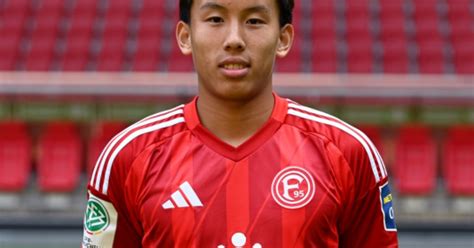 Simon Như Thông Vũ được đôn Lên đội U23 Fortuna Düsseldorf Mùa 20252026