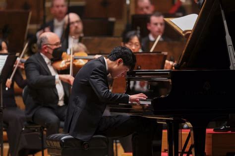 24 Year Old Pianist Eric Lu Debuts With Chicago Symphony Orchestra