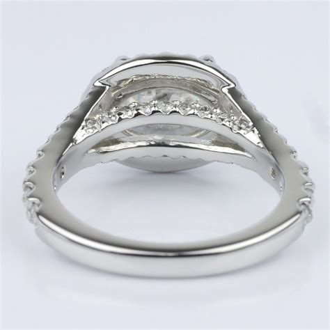 Horizontal Oval Halo Diamond Engagement Ring 226 Ct