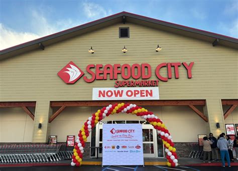 Whats Happening In Seafood City Popular Supermarket Chain Goes Viral