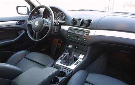 2004 Bmw 3 Series Pictures 28 Photos Edmunds