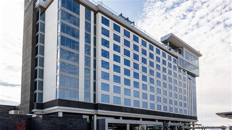 Nashville Airport Hilton Bna Terminal Hotel To Open Next Month