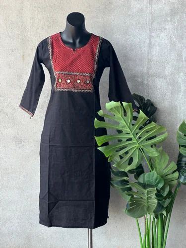 Neck Patch Pure Cotton Kurti Black At ₹ 85000 Tail Cut Kurti High