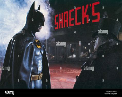 Batman Returns 1992 Michael Keaton Danny Devito Btr 002foh Stock