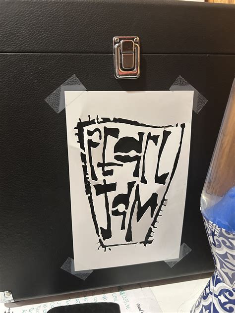 Pearl Jam Stencil — Pearl Jam Community