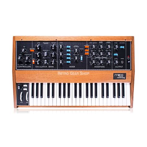 Moog Minimoog Model D Bob Moog Tribute Edition 2026 Reissue Monophonic