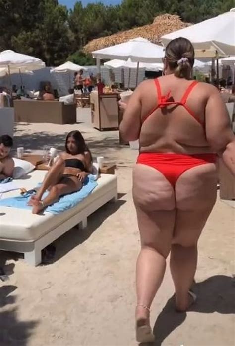 Size 24 Influencer Proudly Dons Thong Bikini As Bodies Should Never Be