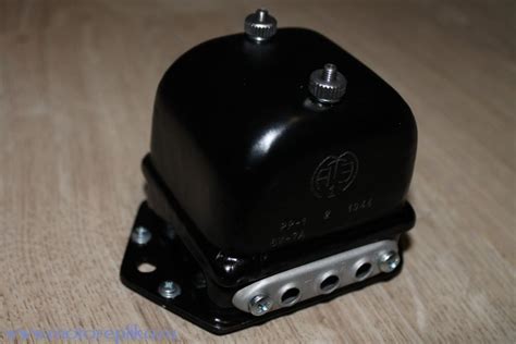 Реле РР-1 (реплика)