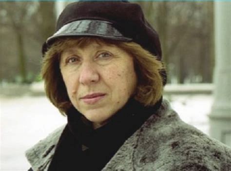 گفت‌وگو با سوتلانا الکسیویچ روایت تنهایی مردمی که نمی‌دانستند به زودی می‌میرند خبرآنلاین