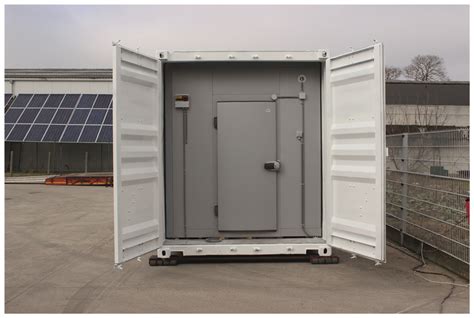 Solar Hybrid Plug And Play Frigro