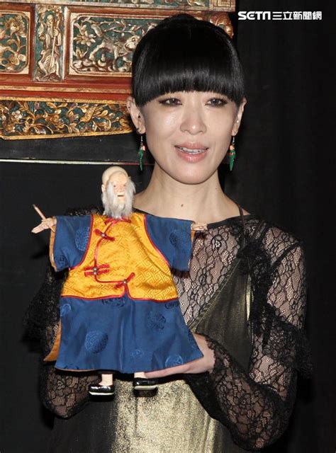 陳珊妮布袋戲操偶戲說傀儡人生｜娛樂圖輯｜娛樂星聞 Starsetncom