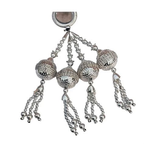 10cm Silver Mirror Paranda At ₹ 200 Piece Ladies Paranda In New Delhi Id 2851761637455