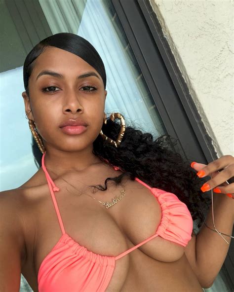 Thick Brown Skin Lightskin Shesfreaky