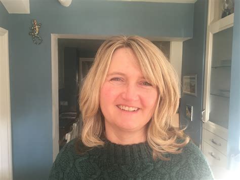 Hayley Barnett Therapist Bacp