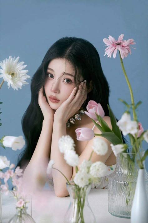 Pin By Jenniexly¹⁹⁰³ On Ben Model Poses Fashion Model Poses Fashion