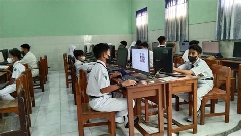 Simulasi Anbk Smpn 1 Taman Tertib Dan Lancar