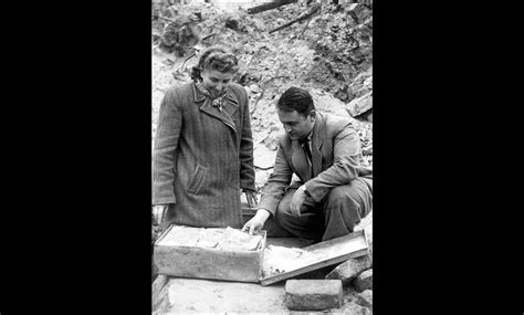 Rachel Auerbach The Holocaust Explained Designed For Schools