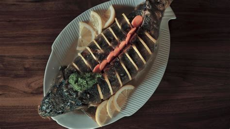 Įdaryta žuvis „bernelių Užeigoje Atostogos Kaime