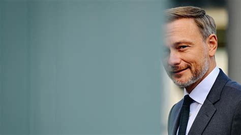 Christian Lindner Schwach Aber Unangefochten Zeit Online
