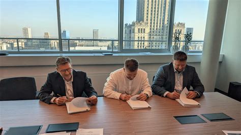 Estiko Plastar Ostis Poolas Pakenditehase