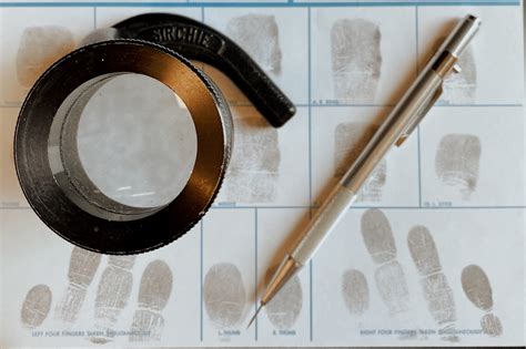 So You Want To Be A Latent Print Examiner The Proper Seal