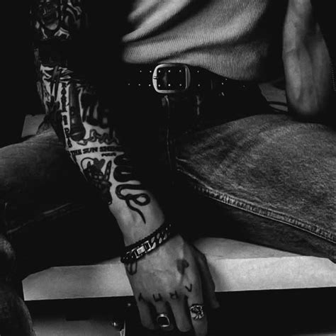 𒃺⠀⠀𝐏𝐇𝔄𝐑𝐏𝐇𝐄𝐋𝐈𝐍𝔊 メ 𝖘𝖘 ♰ 3dzcixzedphaphelingsaharat On Threads