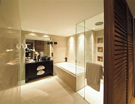 Luxury Hotel Bathroom At Patricia Flores Blog